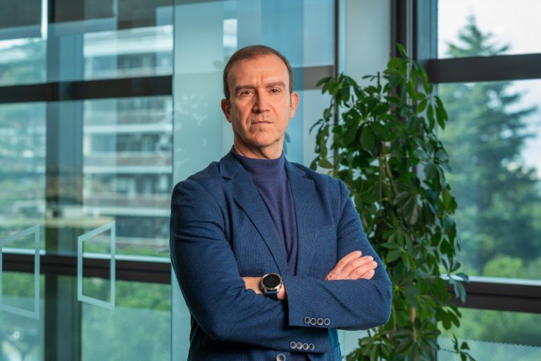 La sfida digitale delle banche tradizionali: come competere con le ...